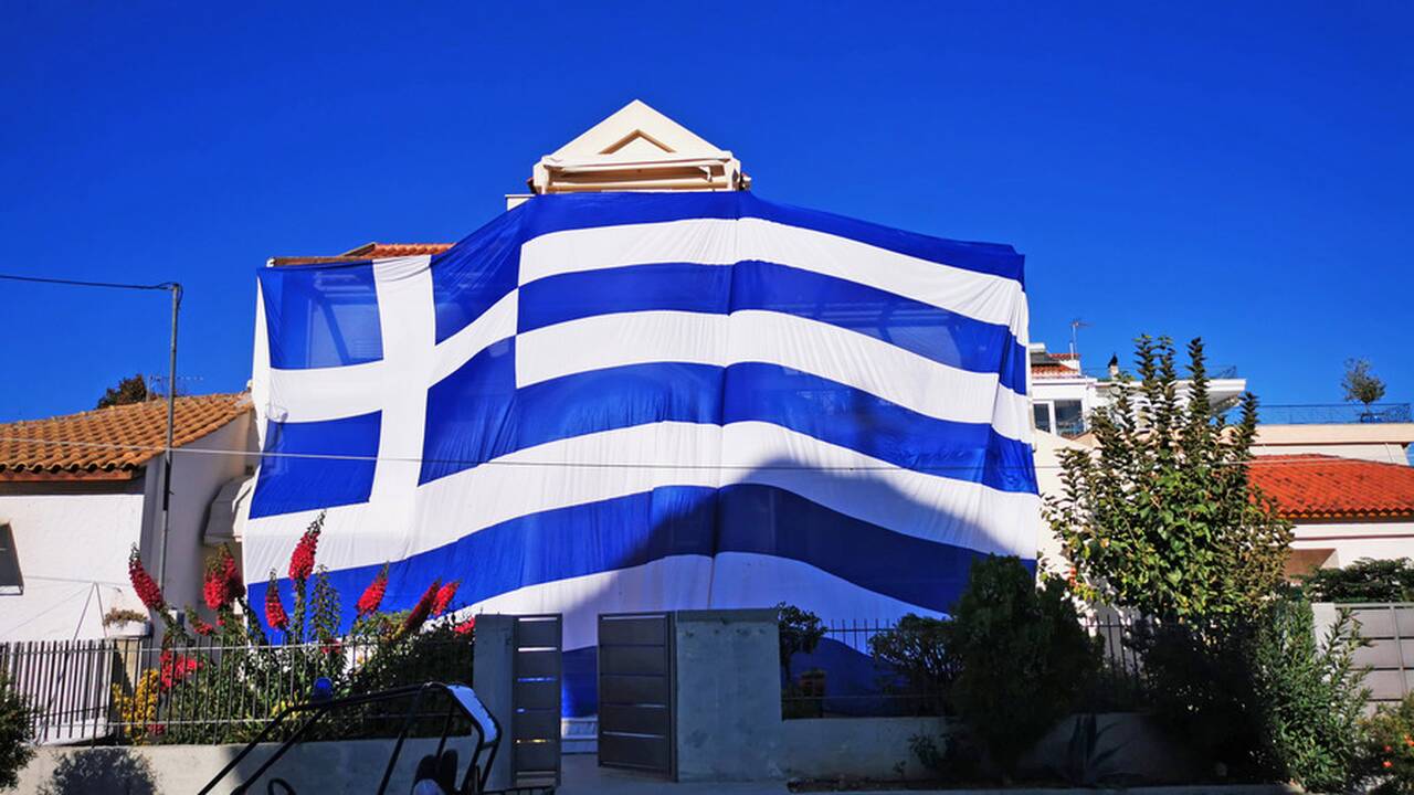 25η Μαρτίου βάζουμε ελληνική σημαία σπίτι | sovara.gr